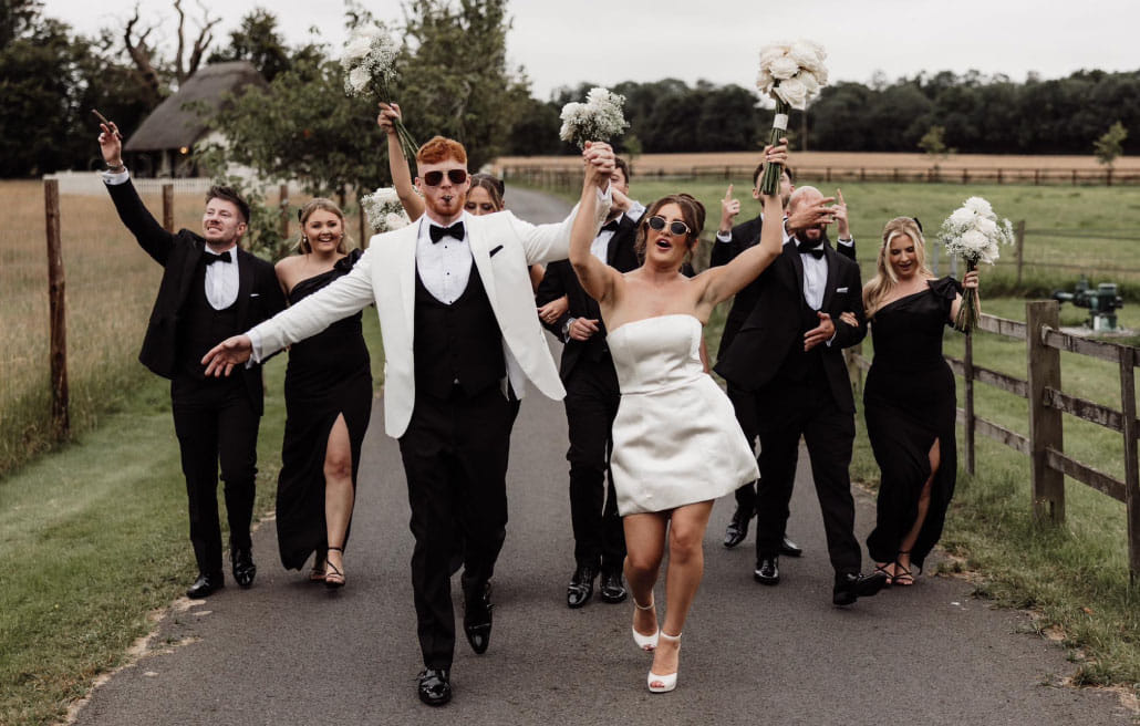Pre wedding party for bride and groom | Beachweddingtips.com